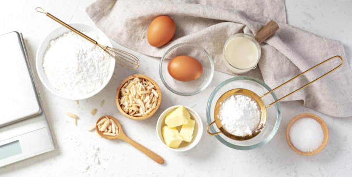 Maggiano's Butter Cake Recipe: A Decadent Dessert - Peggy Ann Bakery